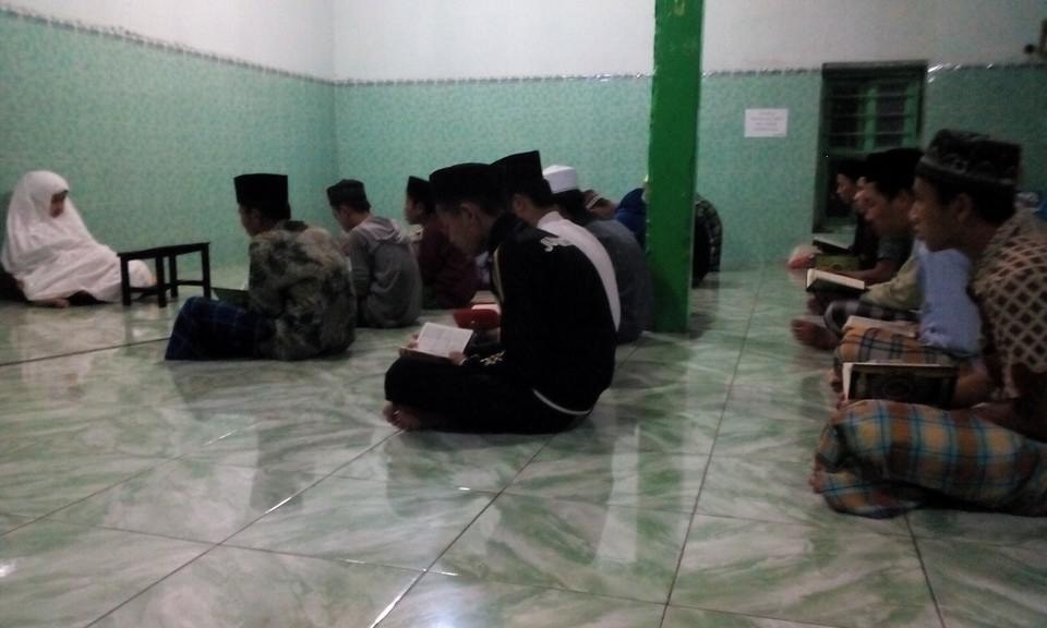 Pesantren Al Hidayat Lasem | Pesantren › LADUNI.ID - Layanan ... Pesantren Al Hidayat Lasem | Pesantren › LADUNI.ID - Layanan ...